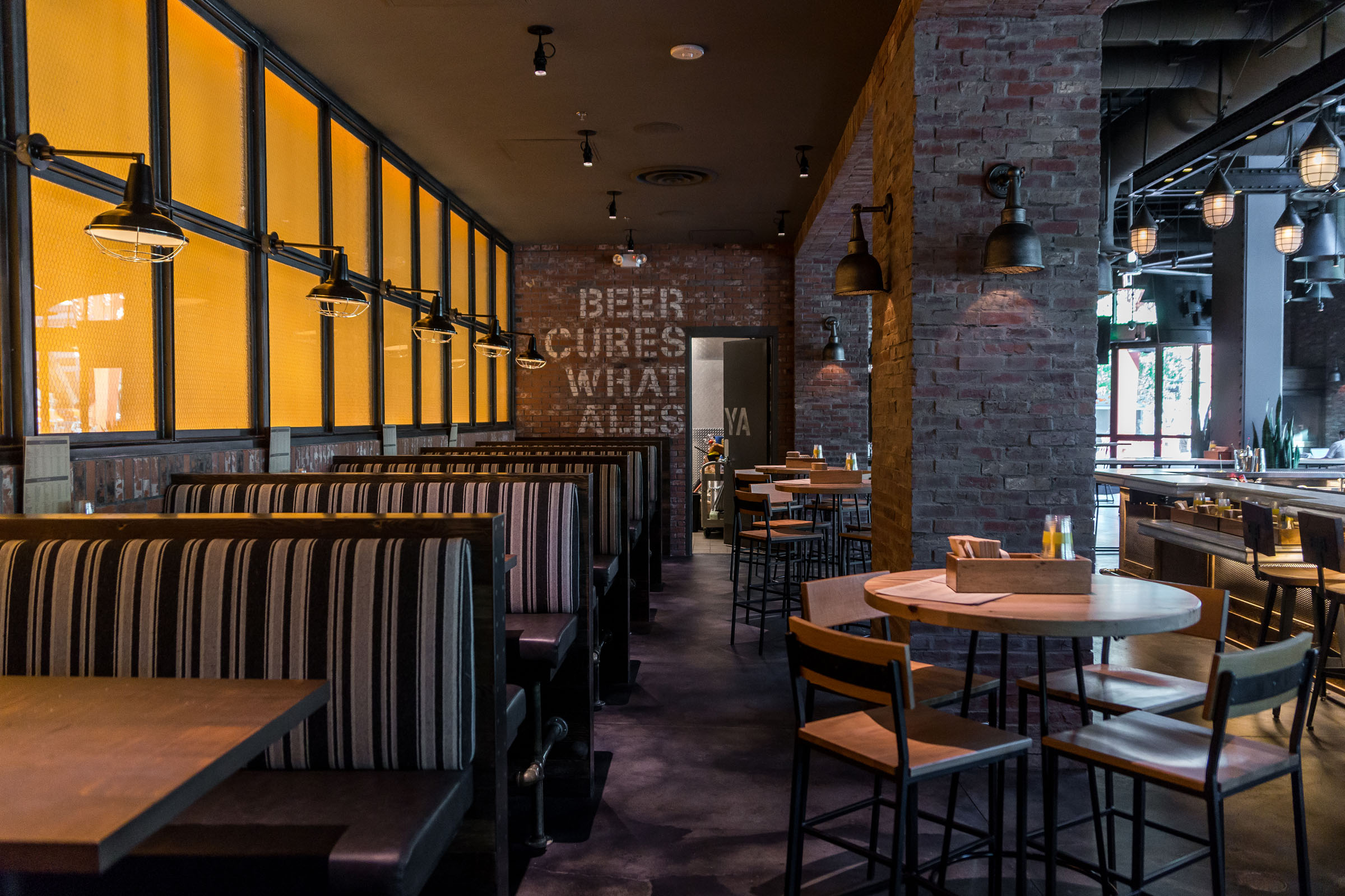 006-BEERHAUS – Int Banquet seating – Hi res – Beerhaus 2 – Lighting ...