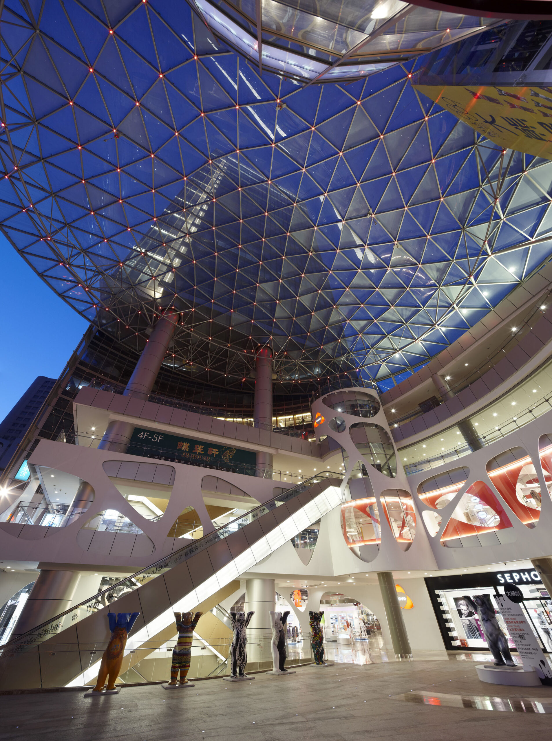 Yueda 889 – Lighting Design Alliance